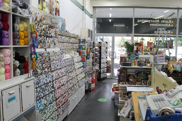 The Aussie Knitting Co: Home - Mooroolbark Wool